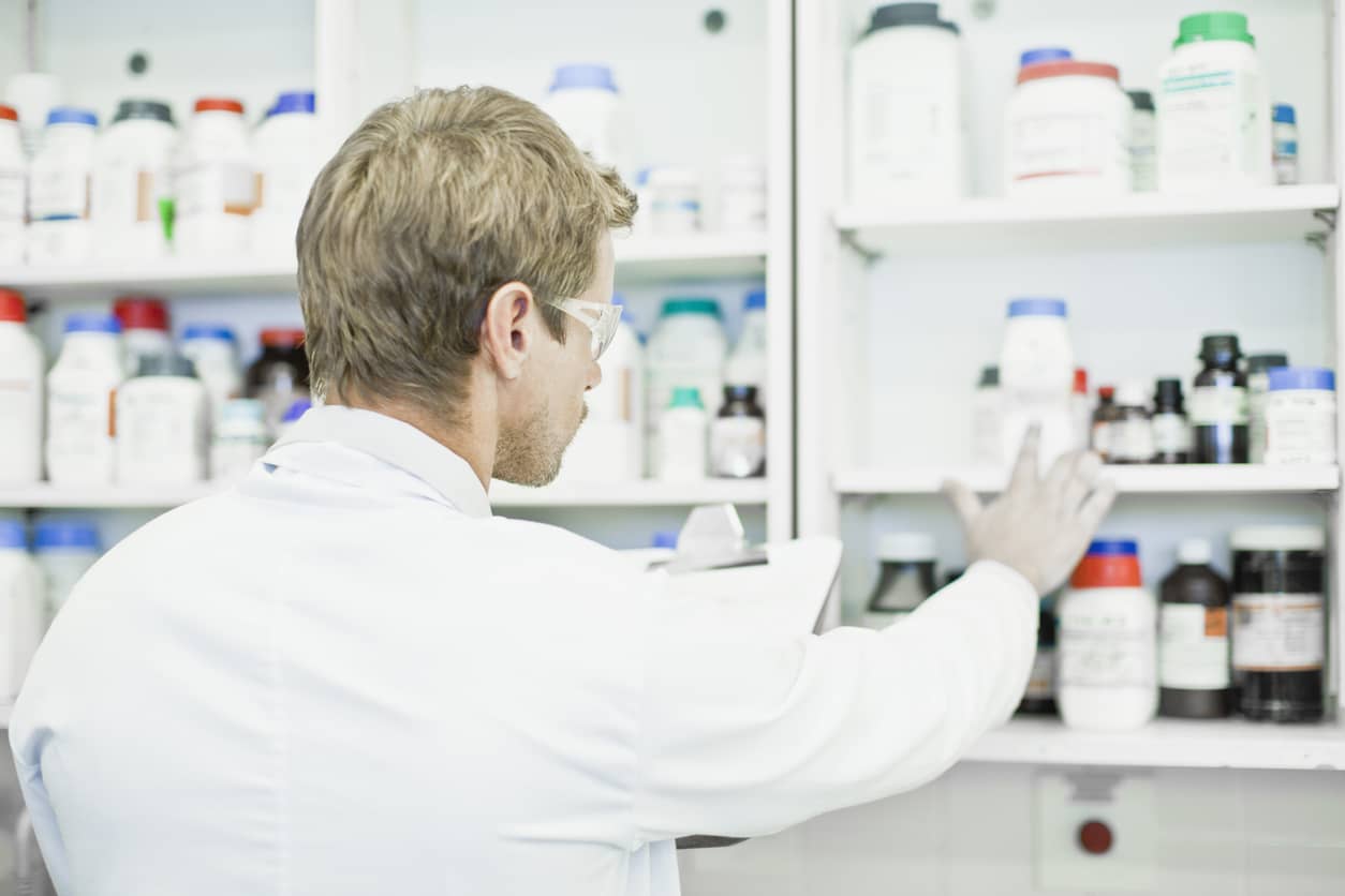 Effective reagent management in 5 steps | Binocs